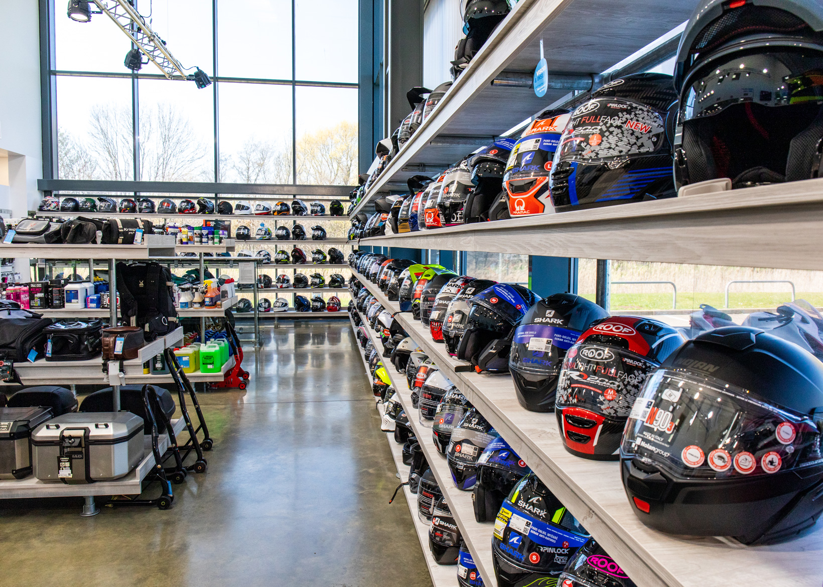 Sportsbikeshop Boston store | Open 7 days